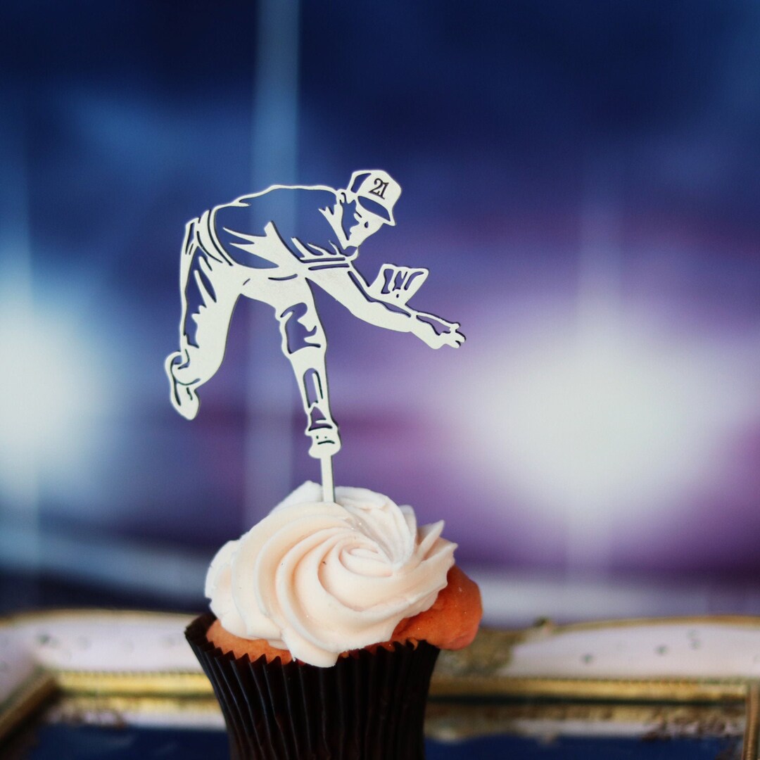 Baseball Cupcake Toppers, Wood Cupcakes, Personalized 21st Birthday ...