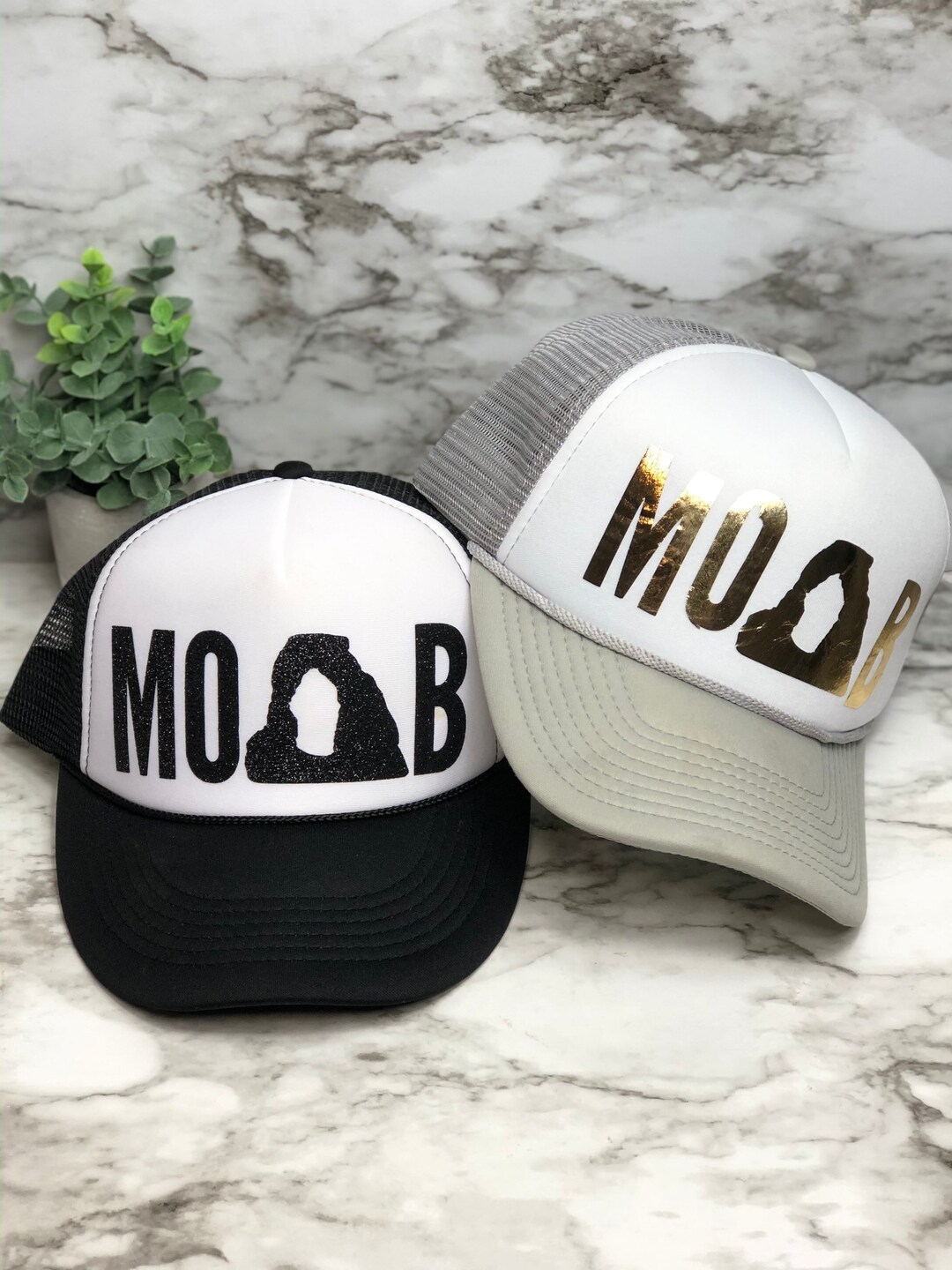 Moab Utah Trucker Hat: Delicate Arch Design - Etsy