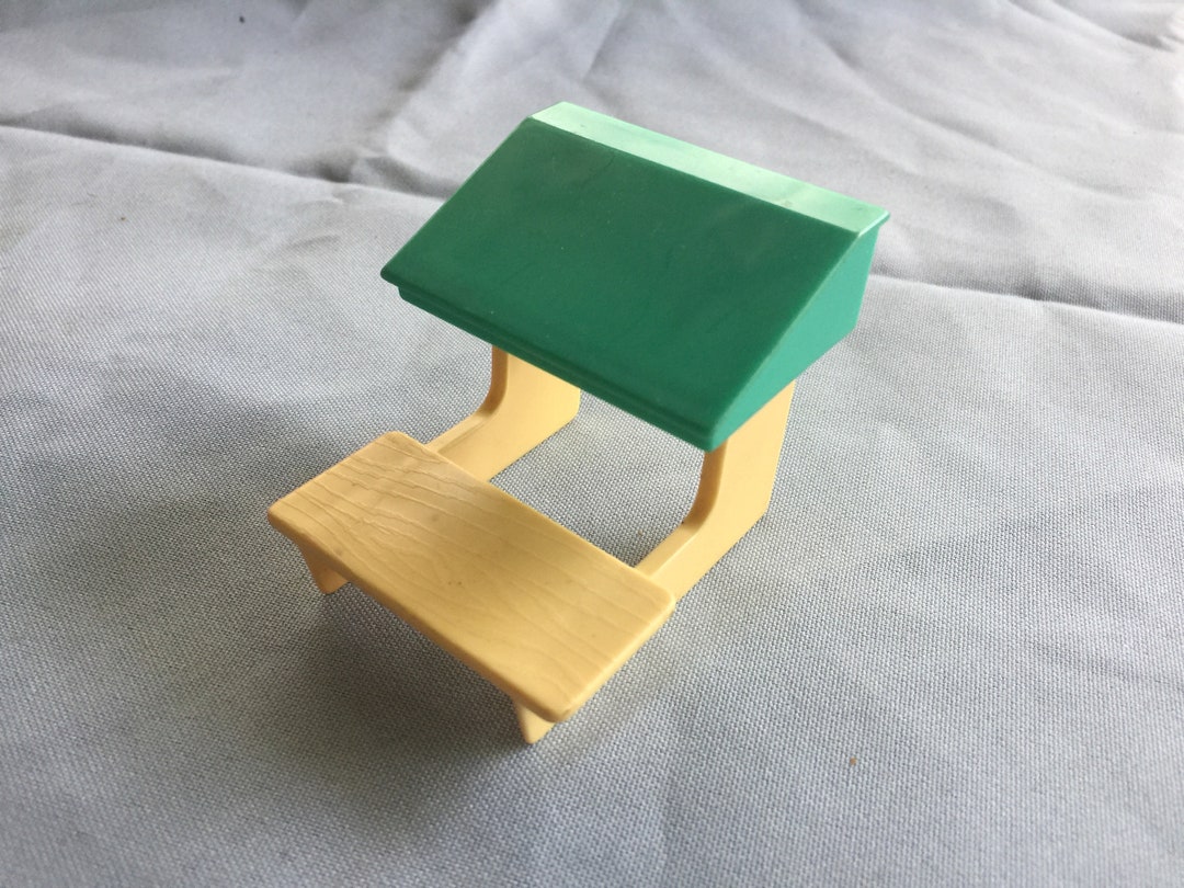 Dollhouse Child Desk, Doll House Desk, Doll Furniture Desk, Miniature ...