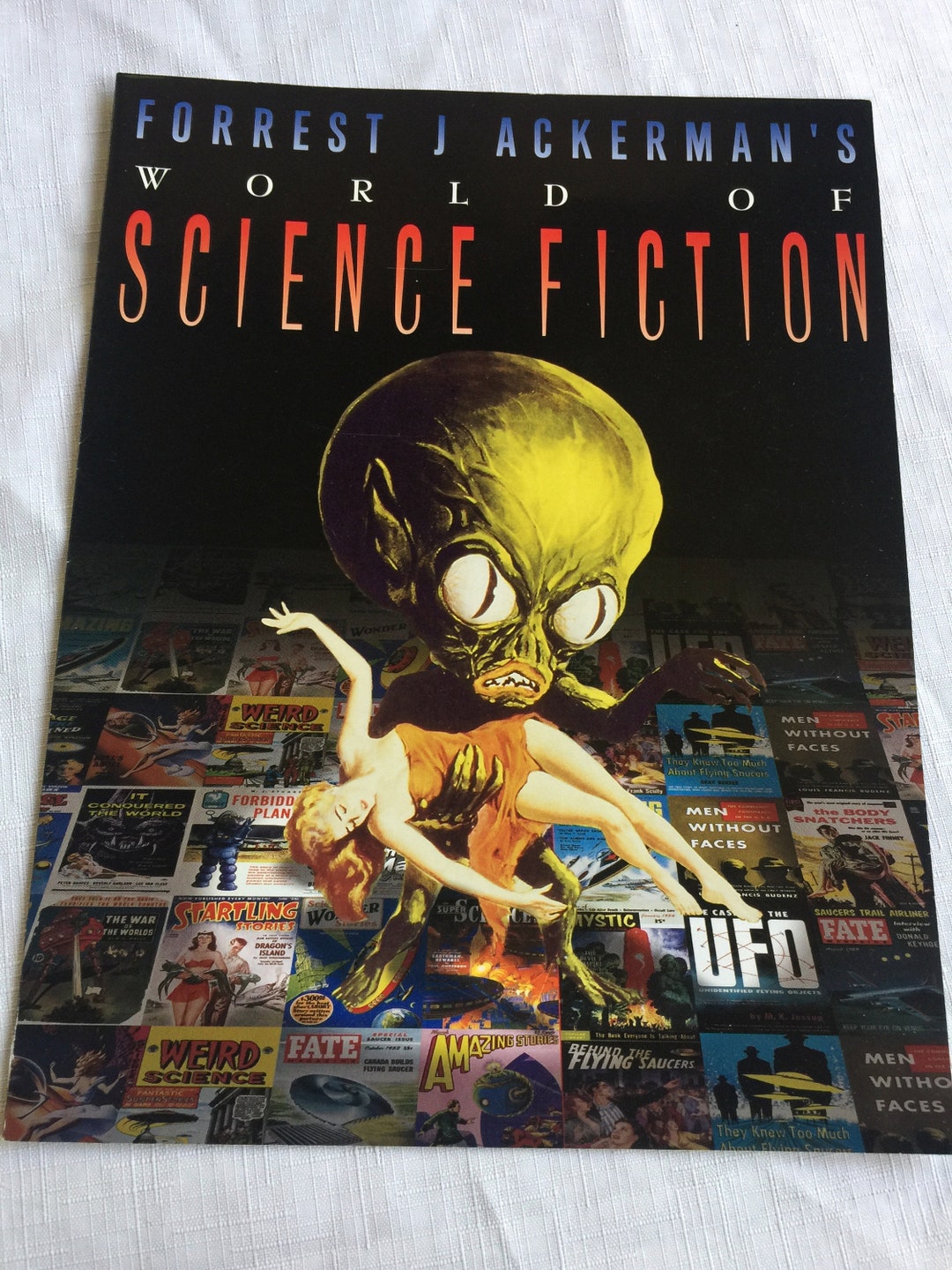 Science Fiction Art, Sci Fi Poster, Sci Fi Decor, Alien Poster, Sci Fi ...