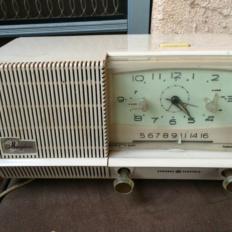 1960s Clock Radio - Etsy