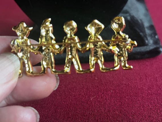 Gold Pin, Peace Pin, Multi-Cultural Pin, Children Pin… - Gem