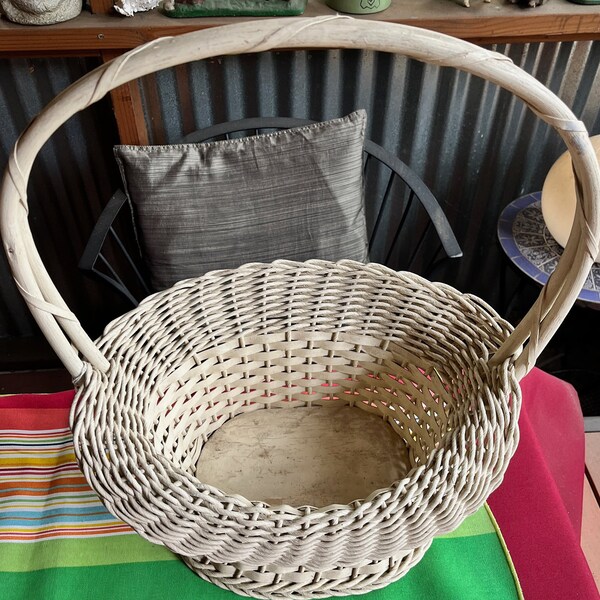 White Basket - Etsy