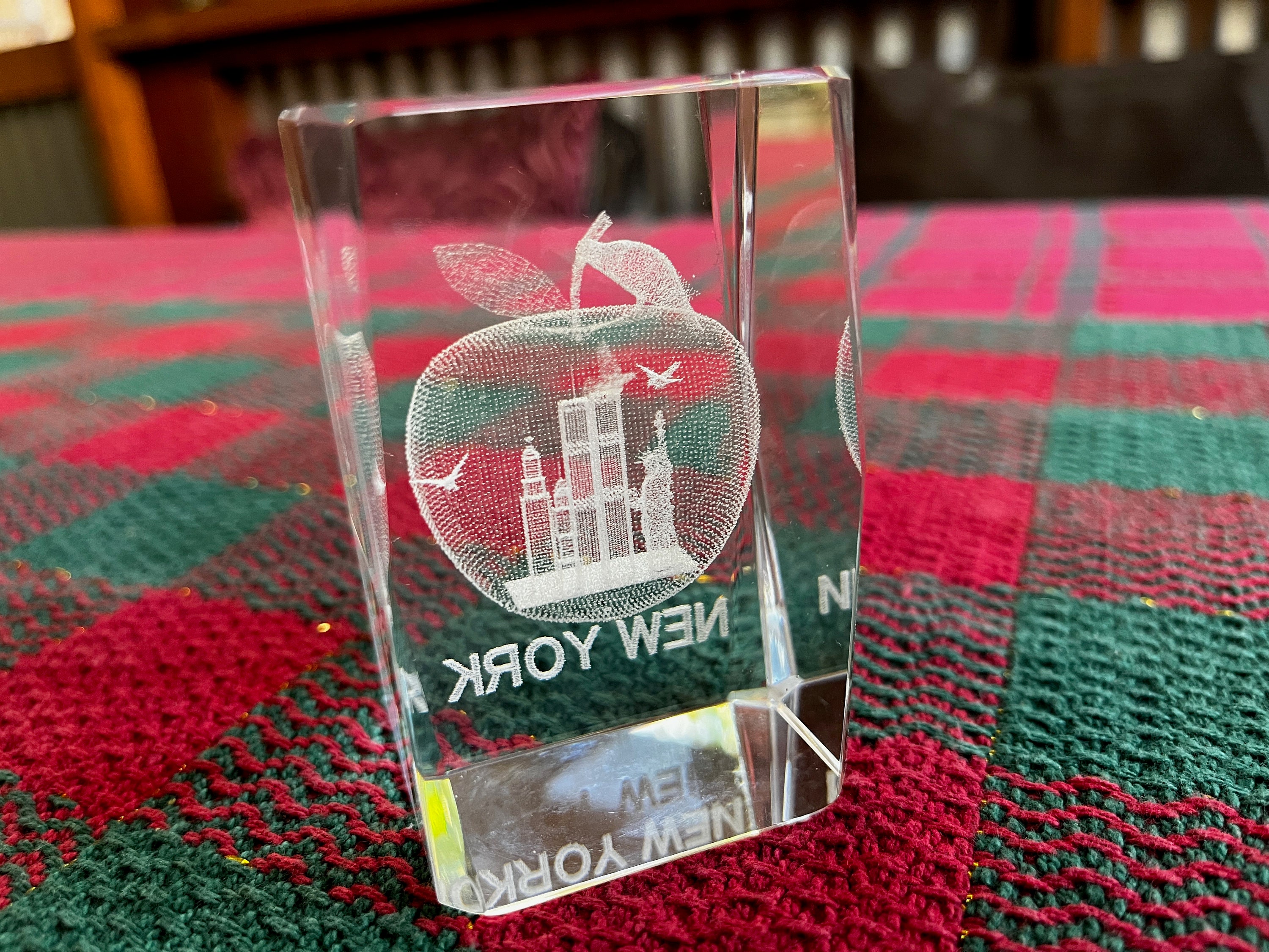 New York Paperweight, New York Art, Big Apple Art, Crystal Paperweight ...