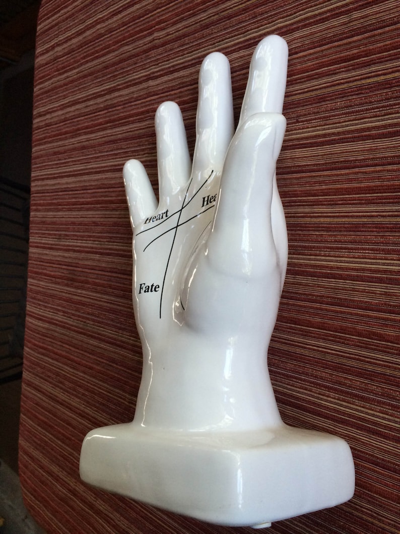 Palm Reading Art, Palm Reading Statue, Palm Reading, Palmistry Art ...