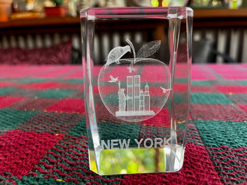 New York Paperweight, New York Art, Big Apple Art, Crystal Paperweight ...