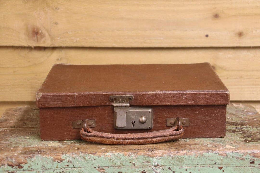 Old Vintage Small Retro Brown Suitcase Case. Decor, Seed Storage. #7 - Etsy
