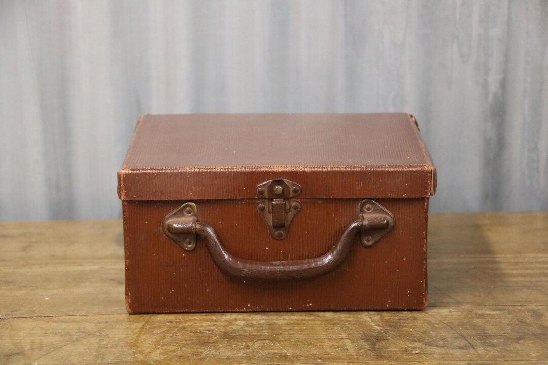 Old Vintage Small Retro Brown Suitcase Case. Decor, Seed Storage. #6 - Etsy