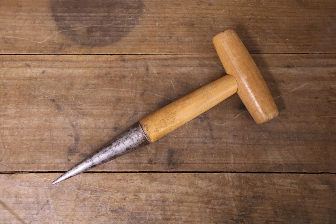 Vintage Old Wooden Garden Dibber. Garden Tool. Potting Shed Decor. #2 ...