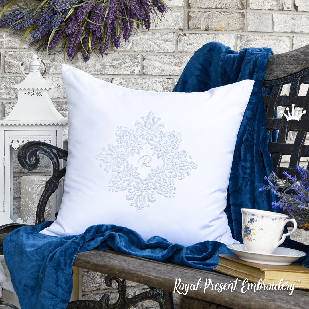 Royal Vintage Frame Machine Embroidery Design - Etsy