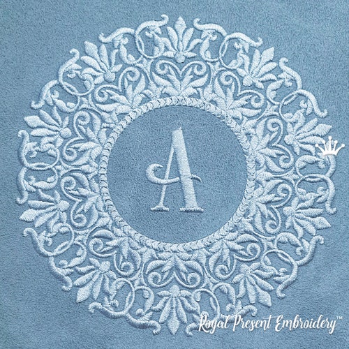 design tested. imperial baroque monogram frame Machine embroidery ...