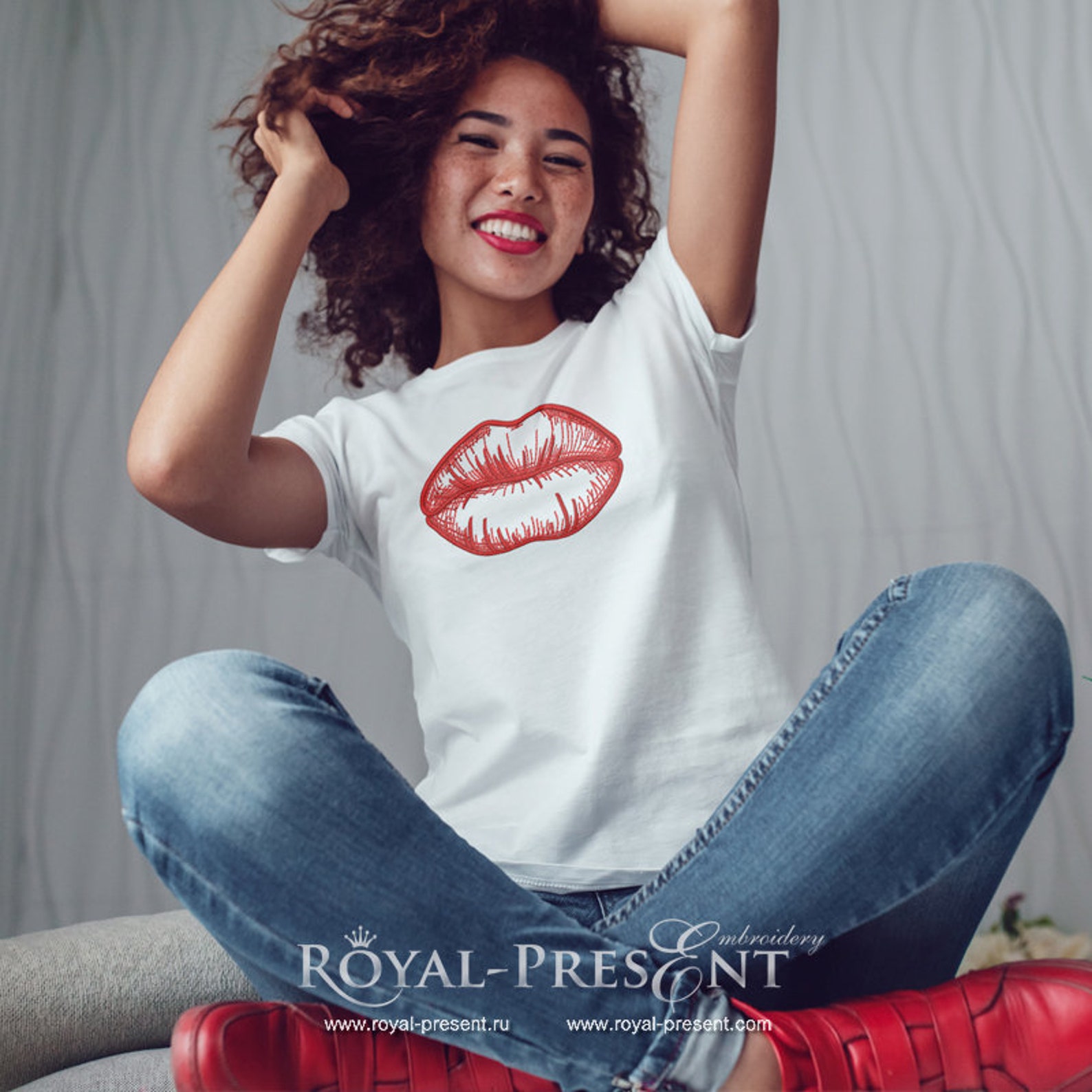 Lips Machine Embroidery Design 8 Sizes | Etsy