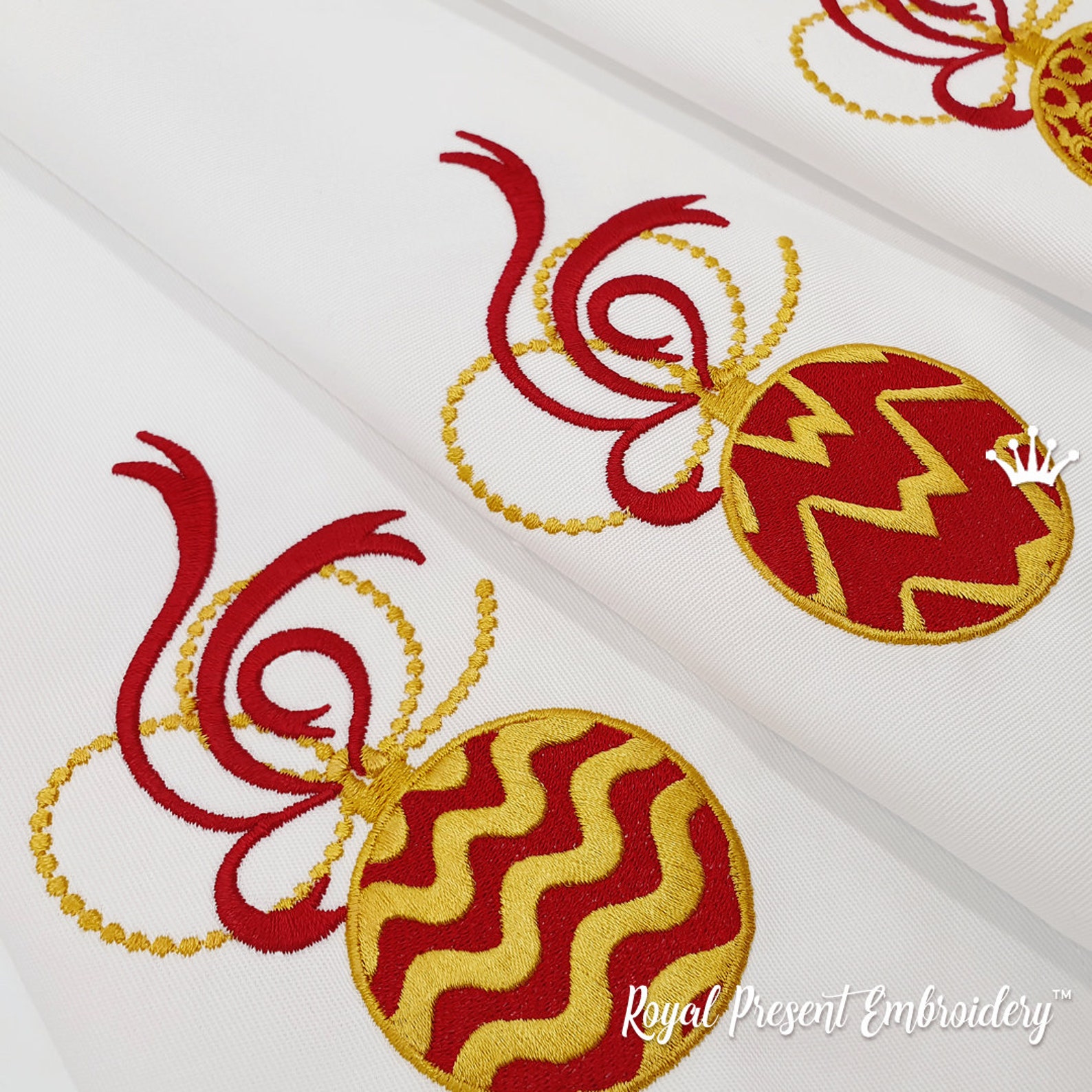 Set Three Christmas Balls Machine Embroidery Designs - Etsy