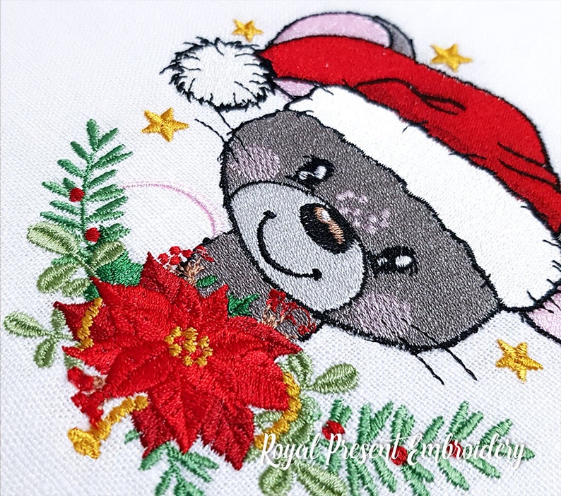 Christmas Mouse Machine Embroidery Design 2 Sizes - Etsy