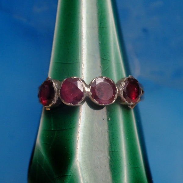 Antique Garnet Ring - Etsy