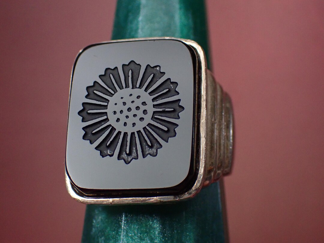 Chunky Vintage Sterling Silver Black Glass Sunflower Signet Ring - Etsy