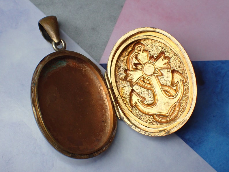 Antique Victorian Yellow Metal & Black Enamel Anchor Locket - Etsy