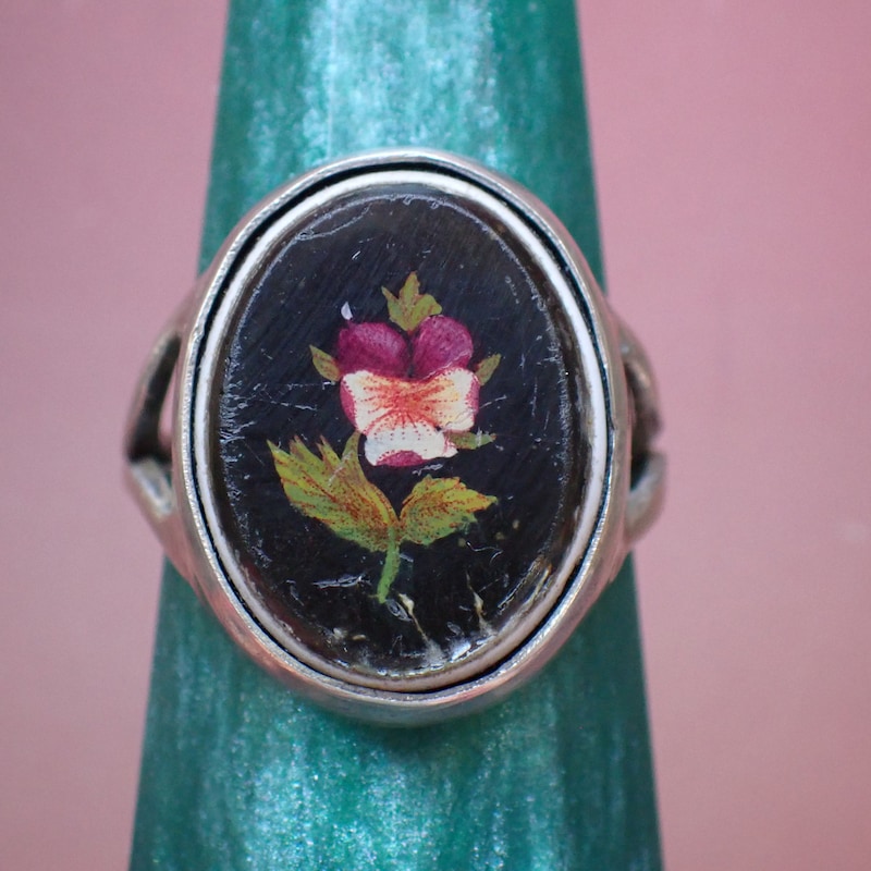 Pansy Flower Ring - Etsy