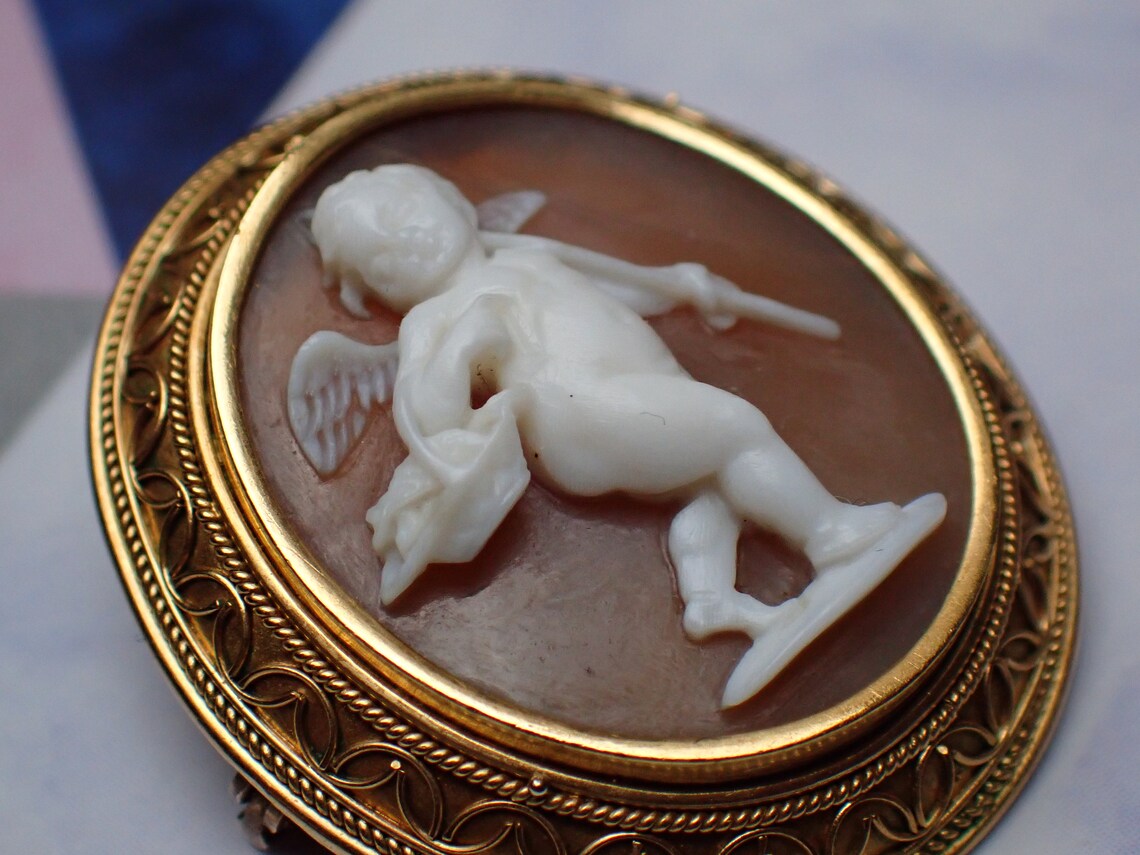 Antique Victorian 15ct Gold Carved Shell Cupid / Eros Fishing Cameo ...