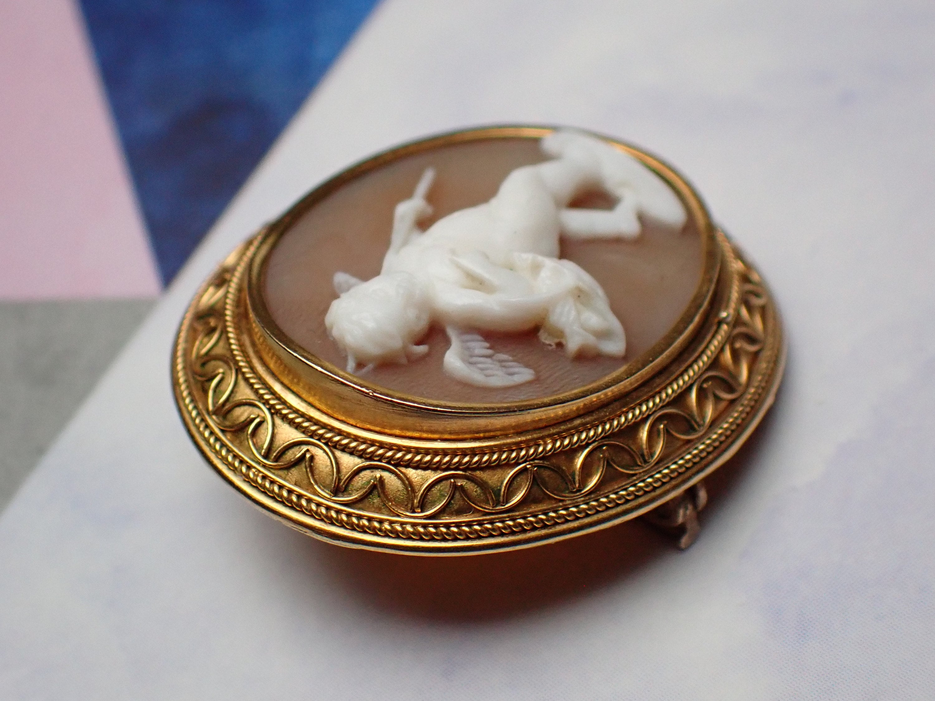 Antique Victorian 15ct Gold Carved Shell Cupid / Eros Fishing Cameo ...