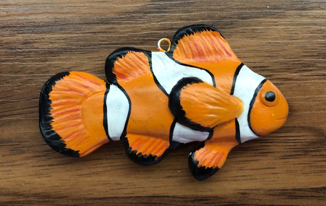 Made to Order Clownfish Pendant - Etsy