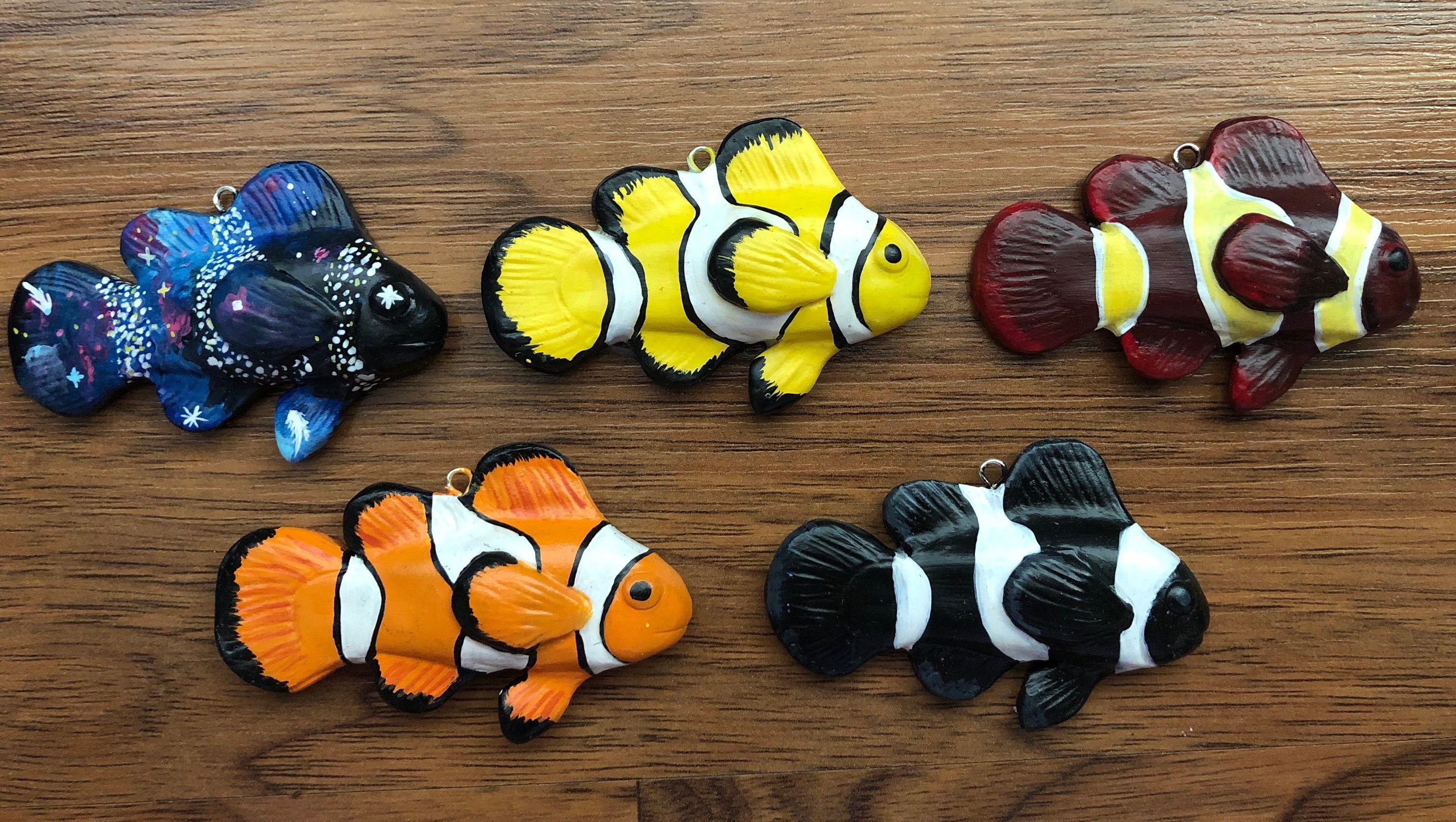 Made to Order Clownfish Pendant - Etsy