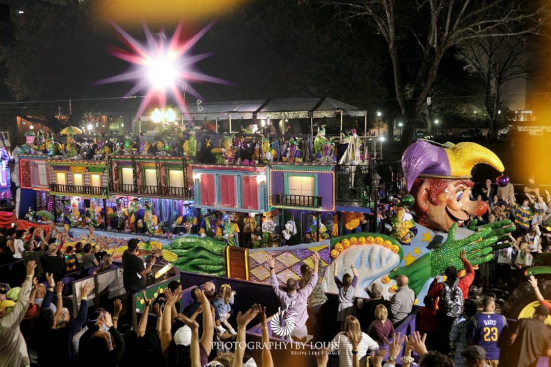 New Orleans Parade Float at Mardi Gras, Home Decor, Photo Prints, Local ...