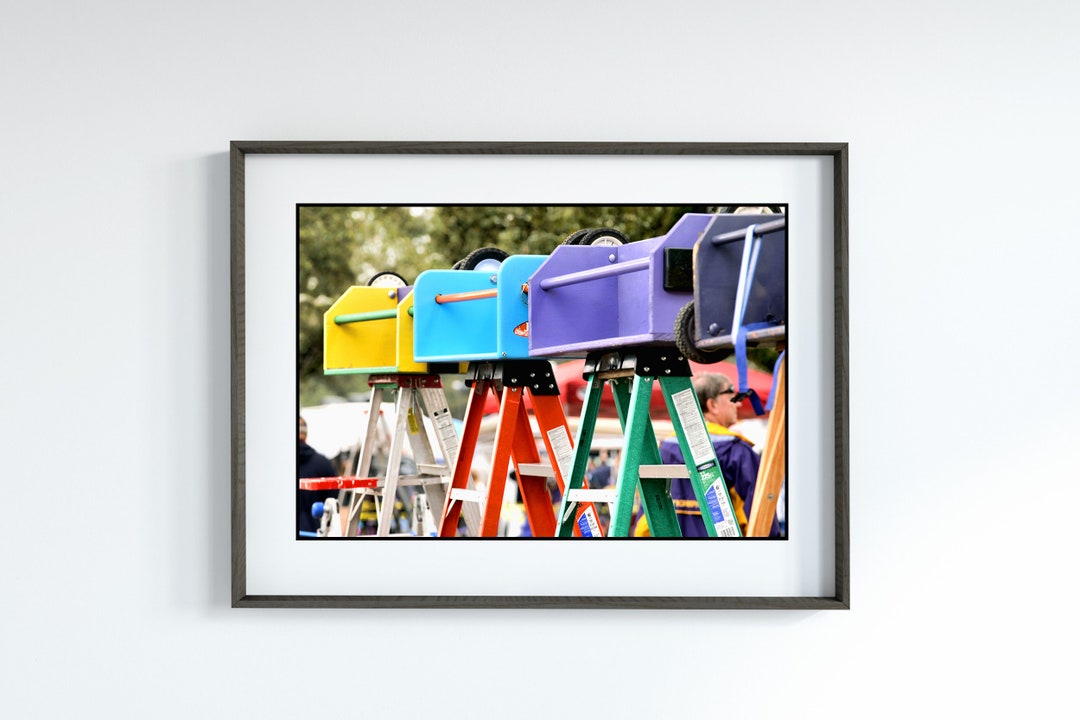 Colorful Parade Stands on the Neutral Ground, New Orleans, Local Art ...