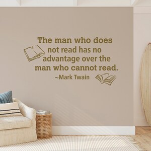 Mark Twain Quote Wall Decal the Man Who Does Not Read - Etsy