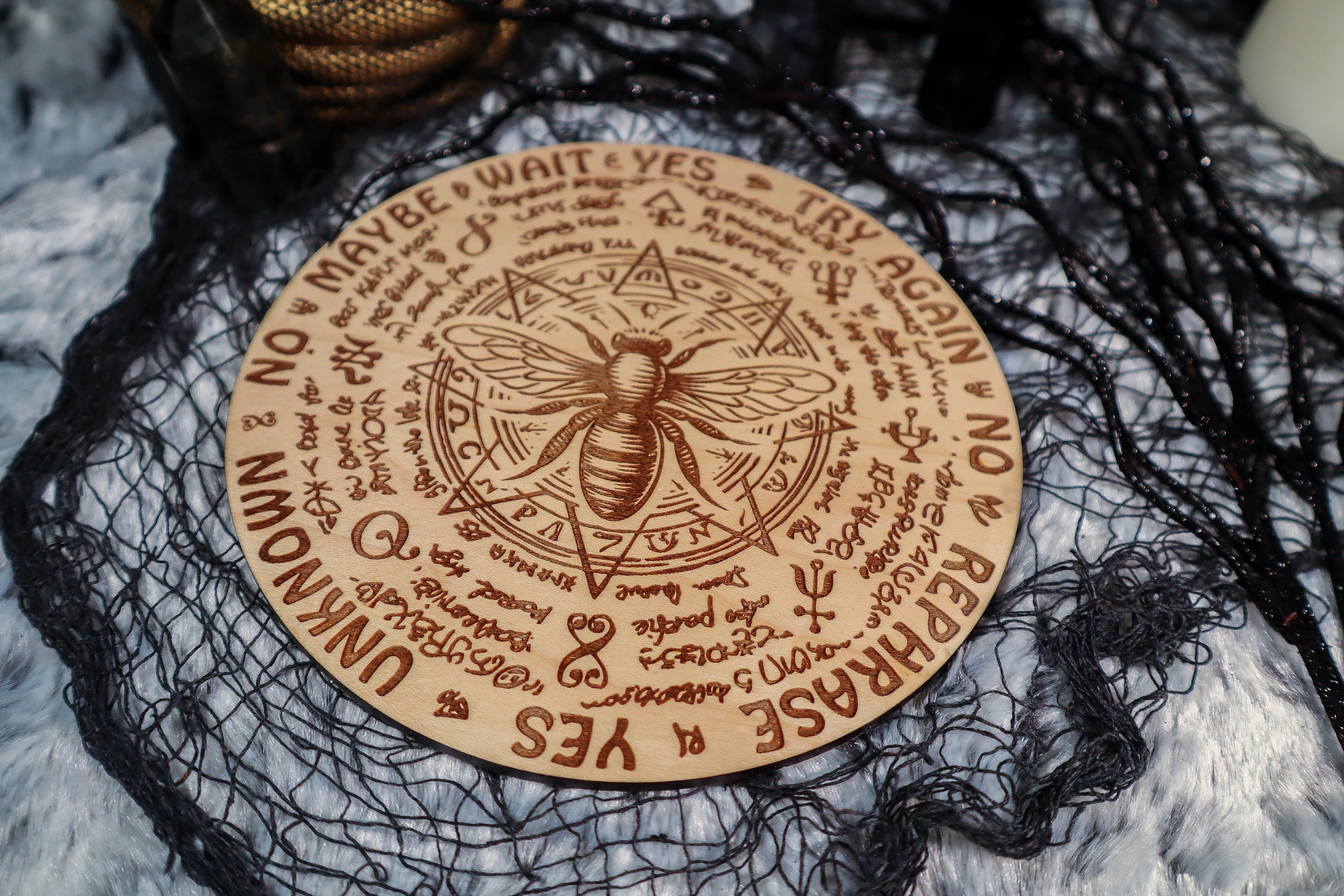 Bee Pendulum Board, Pagan Board, Witchcraft Divination Tools, Tarot ...