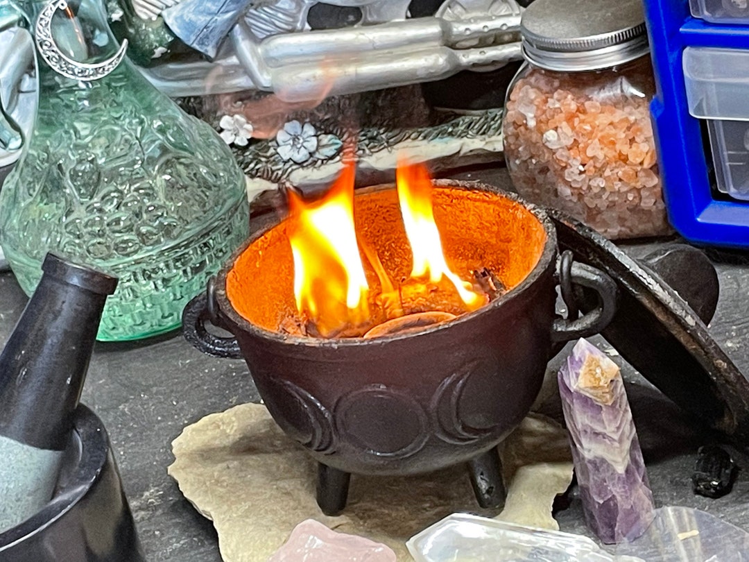 Triple Moon or Pentacle Cauldron | Medium Sized Cast Iron Witchcraft ...