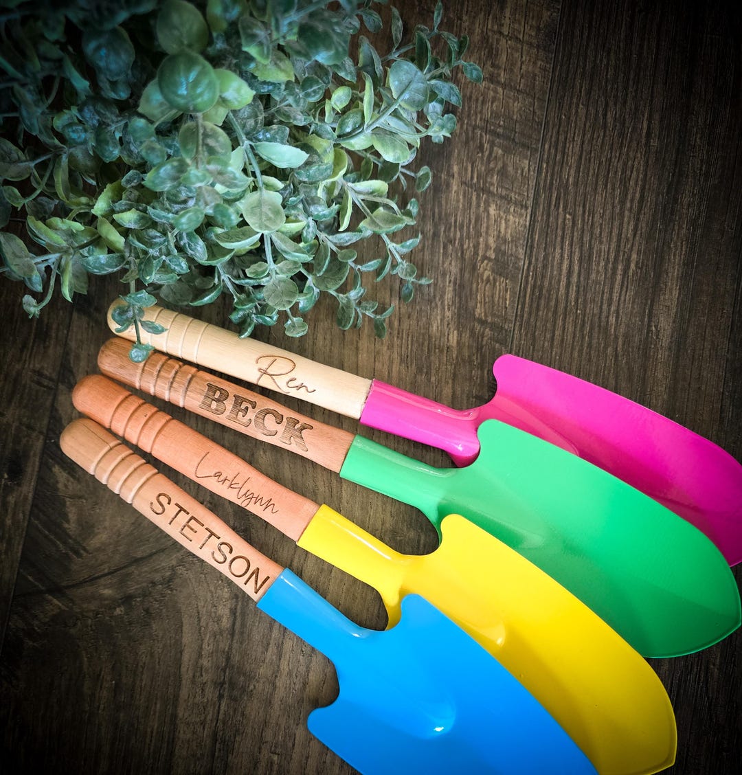 Custom Name Shovel - Etsy
