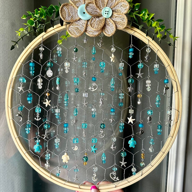 Chicken Wire Suncatcher - Etsy