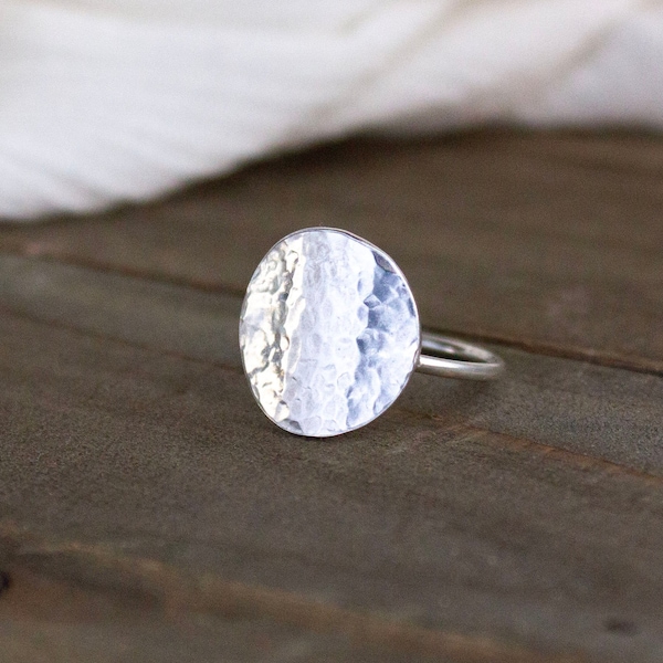 Shield Ring - Etsy