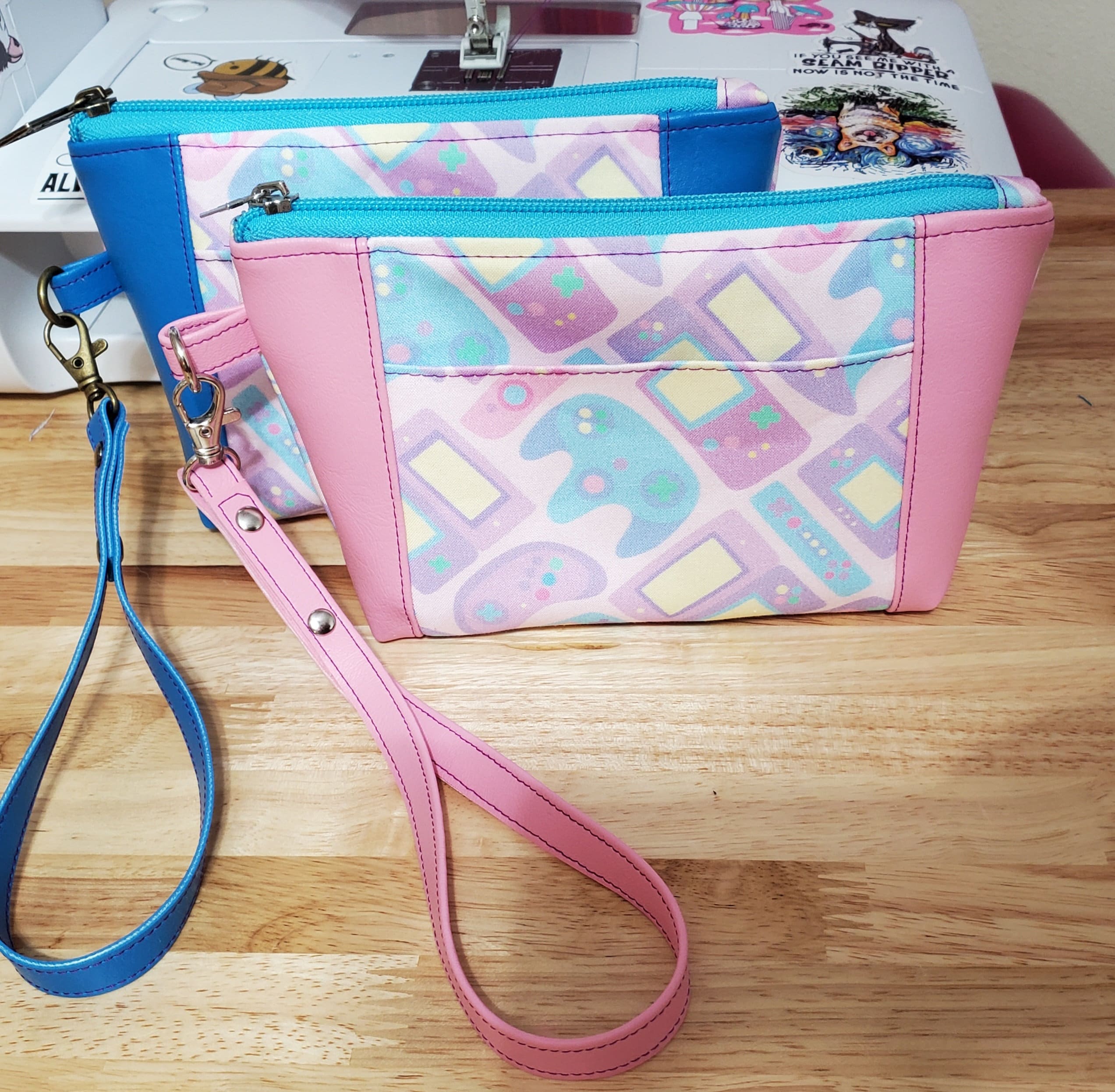 Pastel Kawaii Gamer Video Game Lined Zipper Wristlet Pouch - Etsy