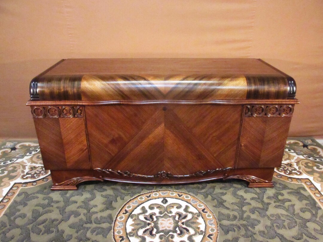 Restored 1940's Dillingham Bluebird Waterfall Cedar Chest - Etsy
