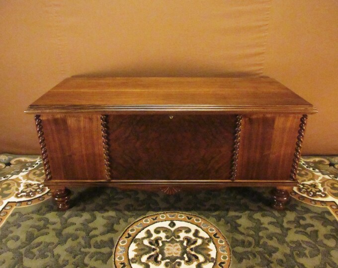 Restored 1920's Dillingham Lakeside Cedar Chest - Etsy