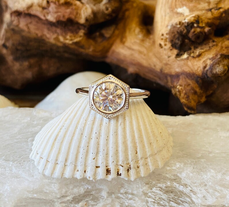 Round Moissanite Engagement Ring Moissanite Engagement Ring | Etsy