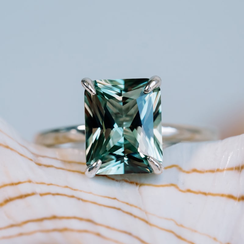 Green Sapphire Ring - Etsy