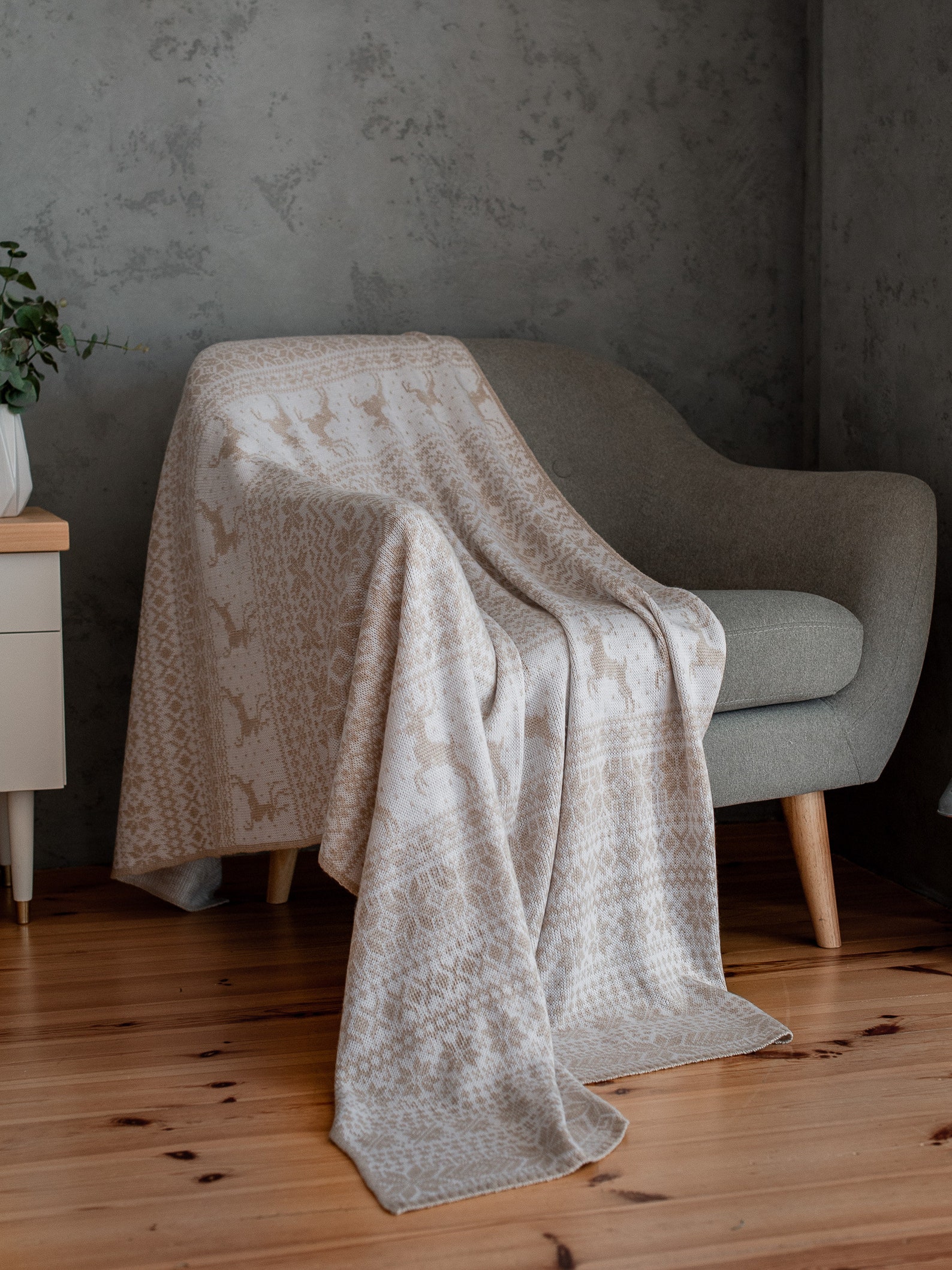 Red and White Knitted Wool Blanket, Christmas Gift Idea, Scandinavian ...