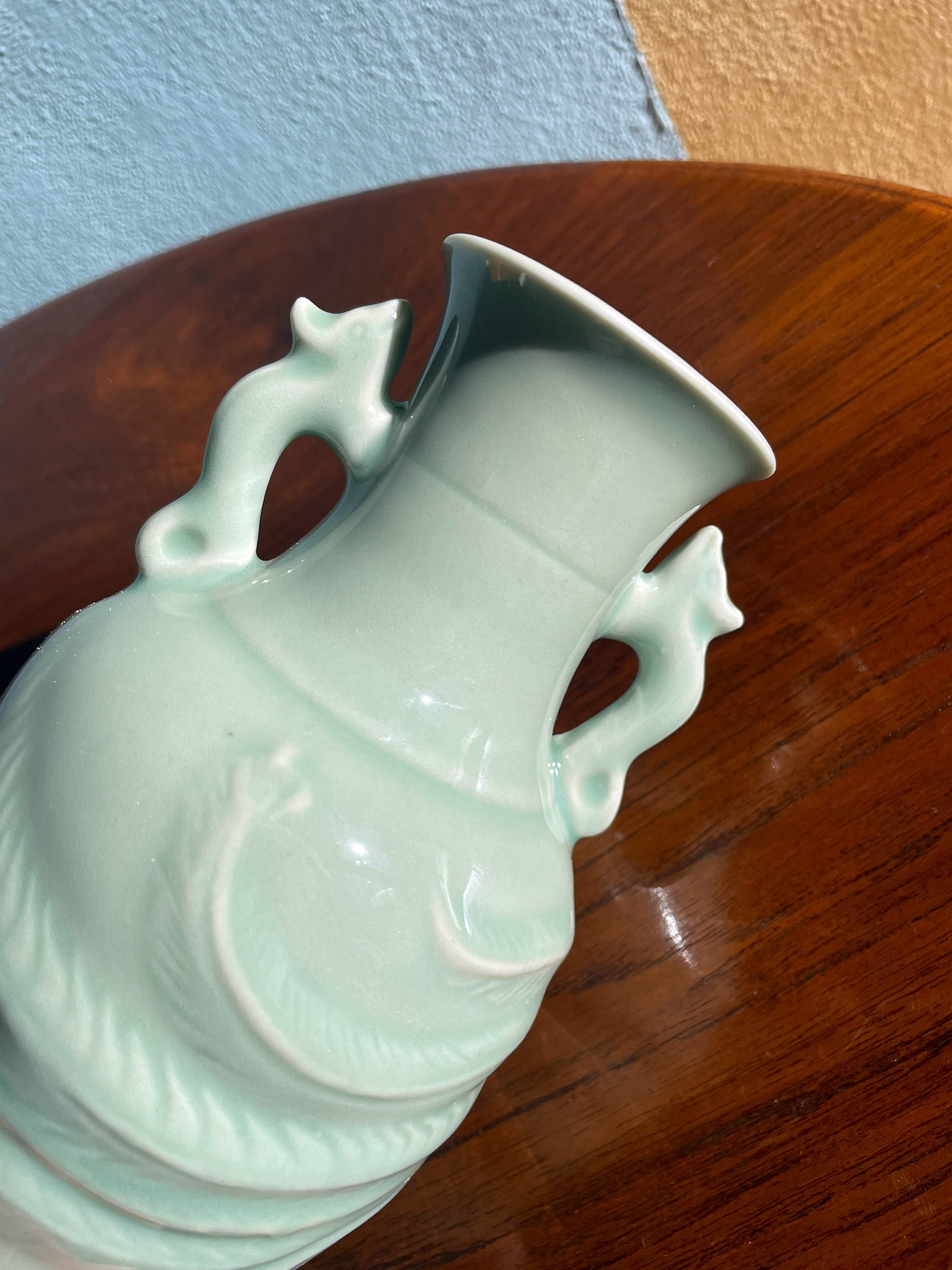 Vintage Chinese Celadon Vase in Jade-colored Porcelain With a Phoenix ...