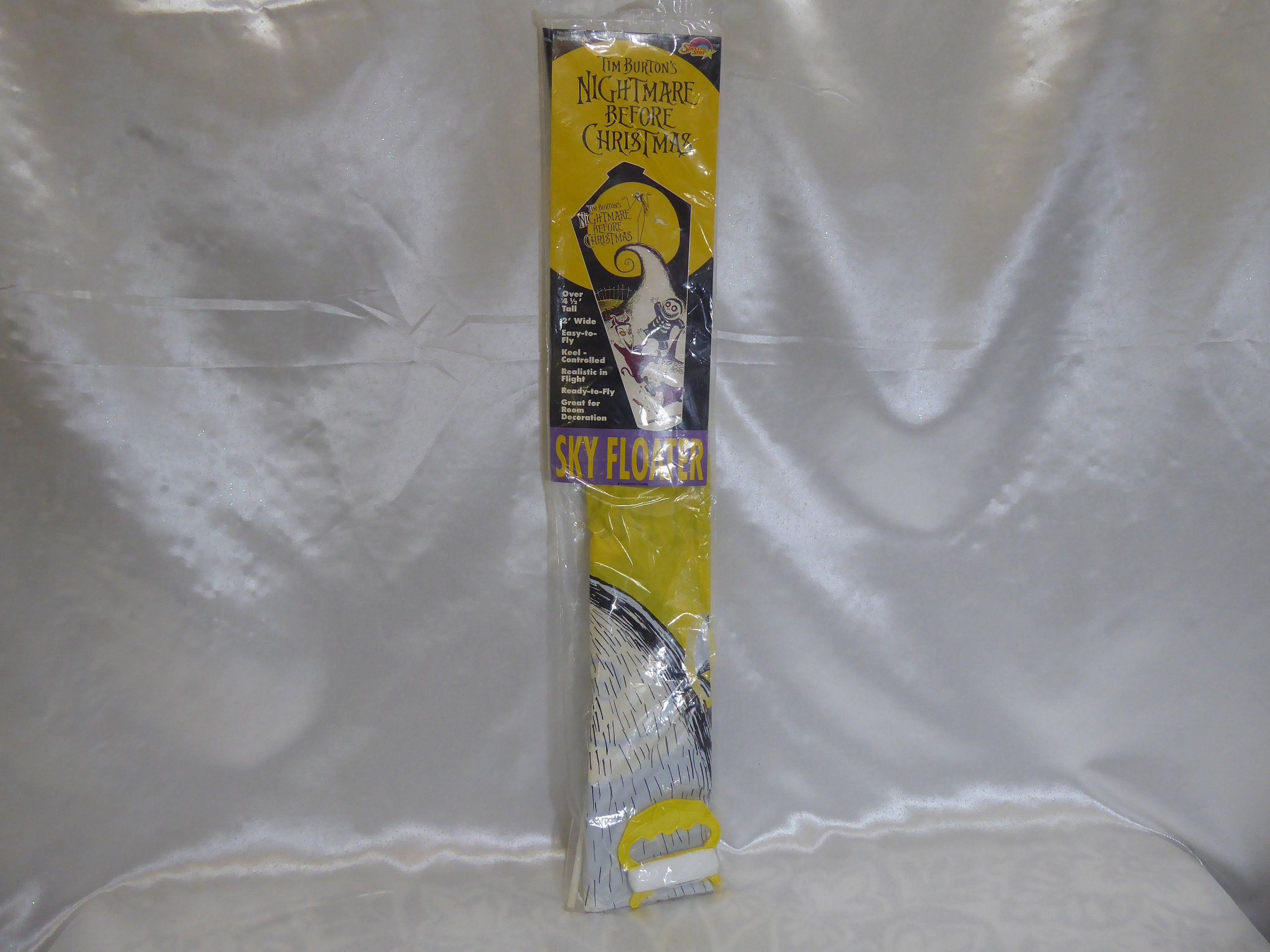 Nightmare Before Christmas Sky Floater Kite 1993 Spectra Star-tim ...