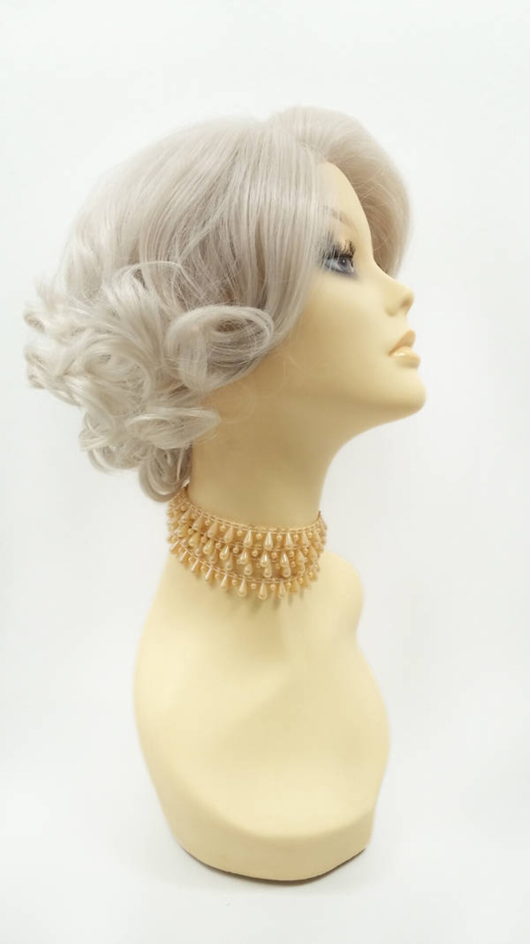 Lace Front Short White Gray Retro Curly Heat Resistant Wig Doris Day ...