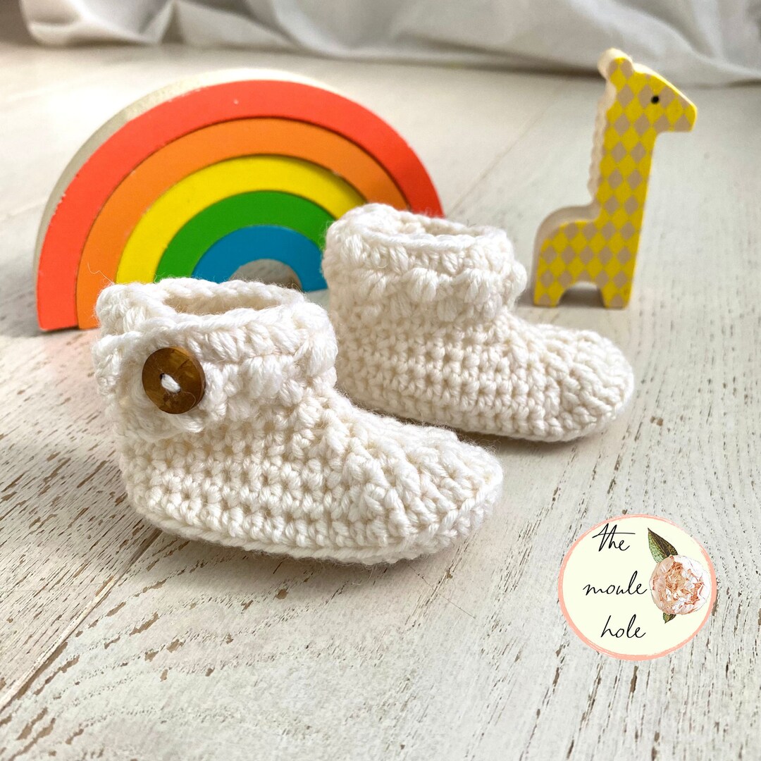 CROCHET PATTERN PDF- Mini Moule Booties/ Crochet Baby Shoes/ Crochet ...