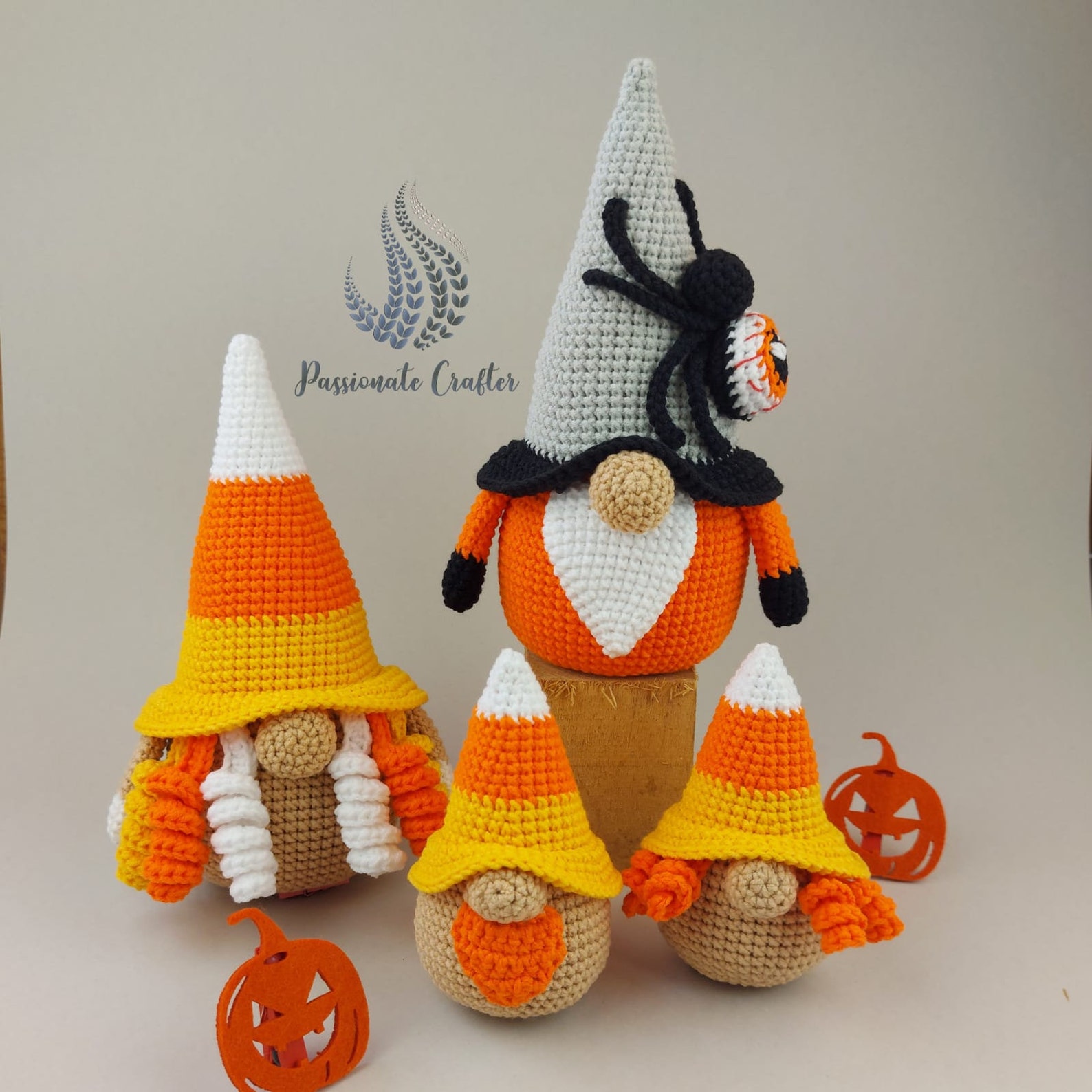40 Gnome Pattern Bundle Christmas Gnomes, Halloween Gnomes, Easter ...