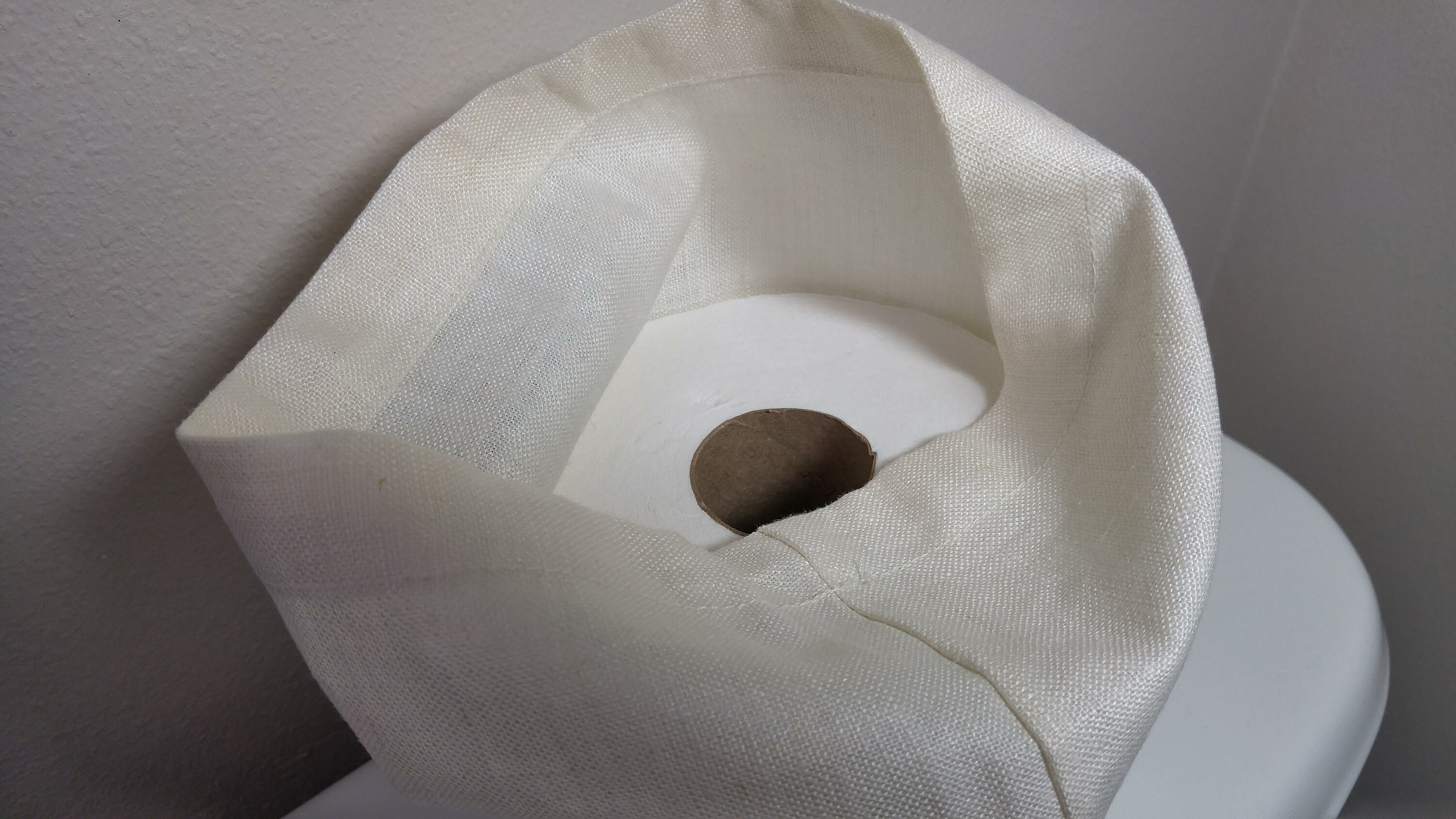Tissue Cover, Linen, Oyster W/ Ribbon & Shell Buttons, Linen Toilet ...