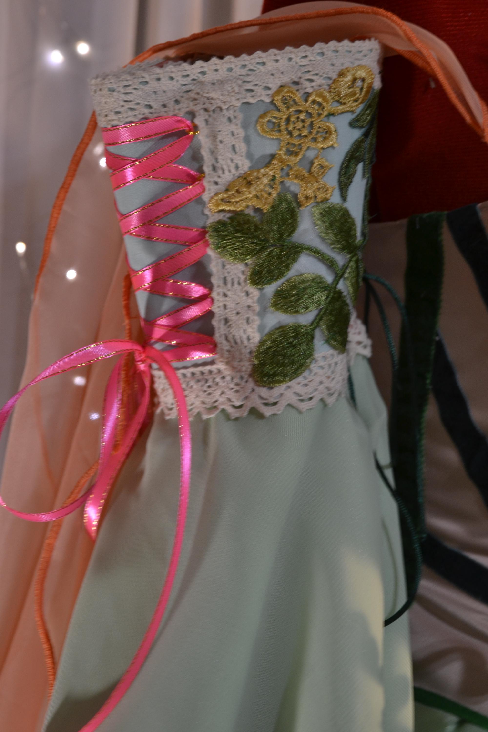 Lady Fearne Calloway Princess Fairy Green Dress | Fantasy Elven Forest ...