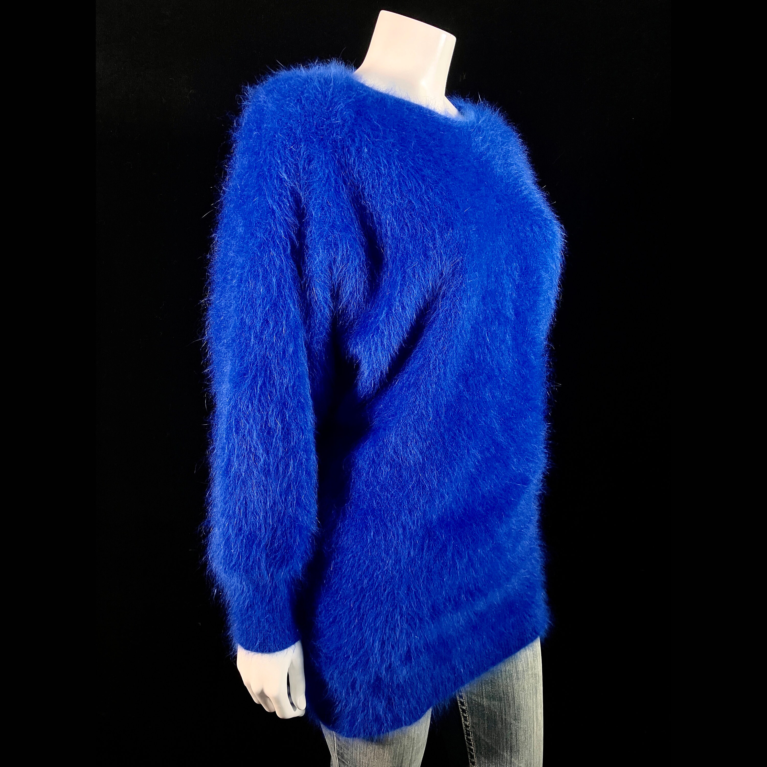 80% Angora Fuzzy Vintage VENESHA Blue Long-sleeve Pullover Sweater ...