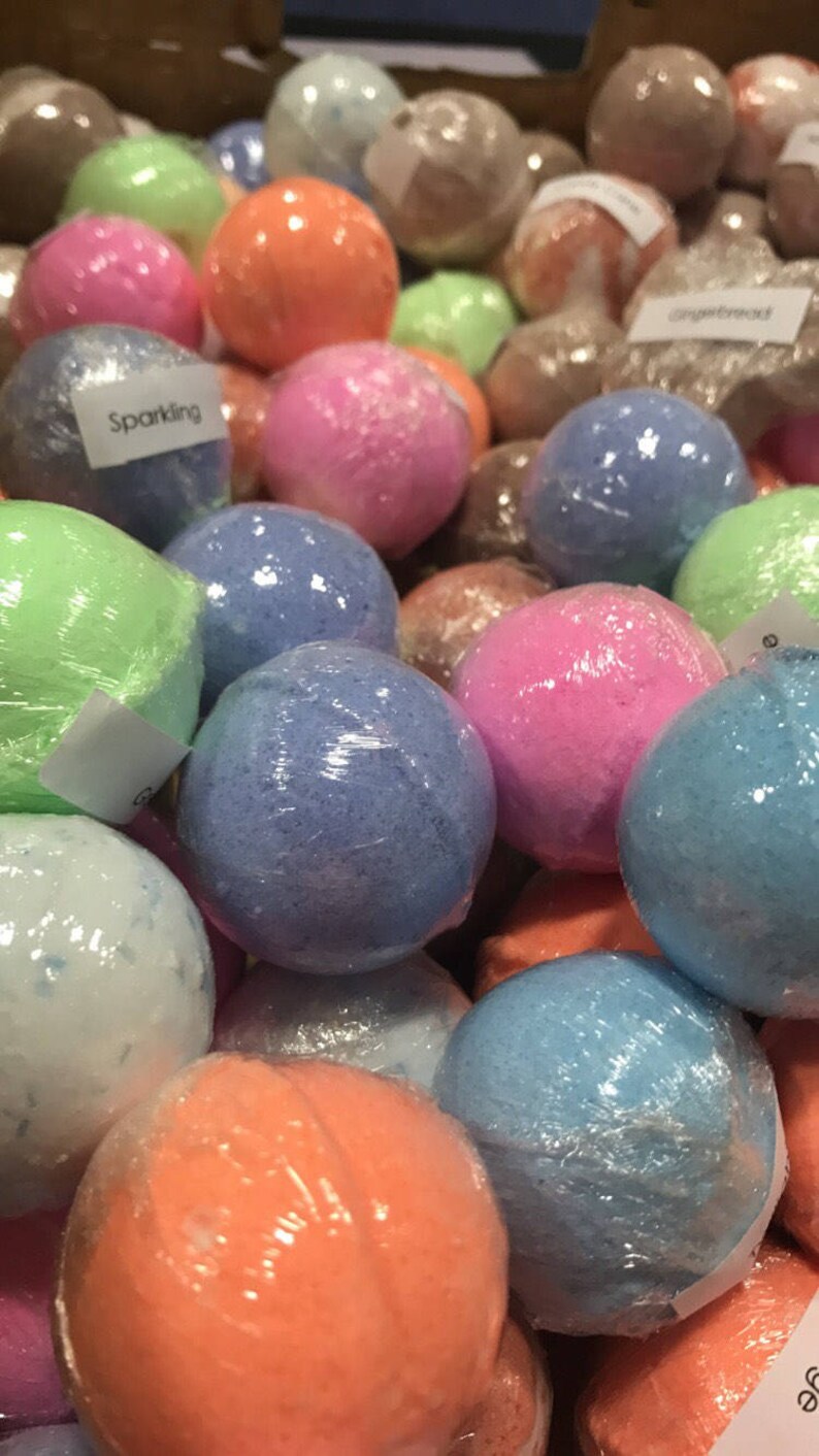 Sample Bath Bombs 5 Pack, Fizzy Bath Bomb, Mini Bath Bombs, Bathtub Fun, Variety Bath Bombs - Etsy