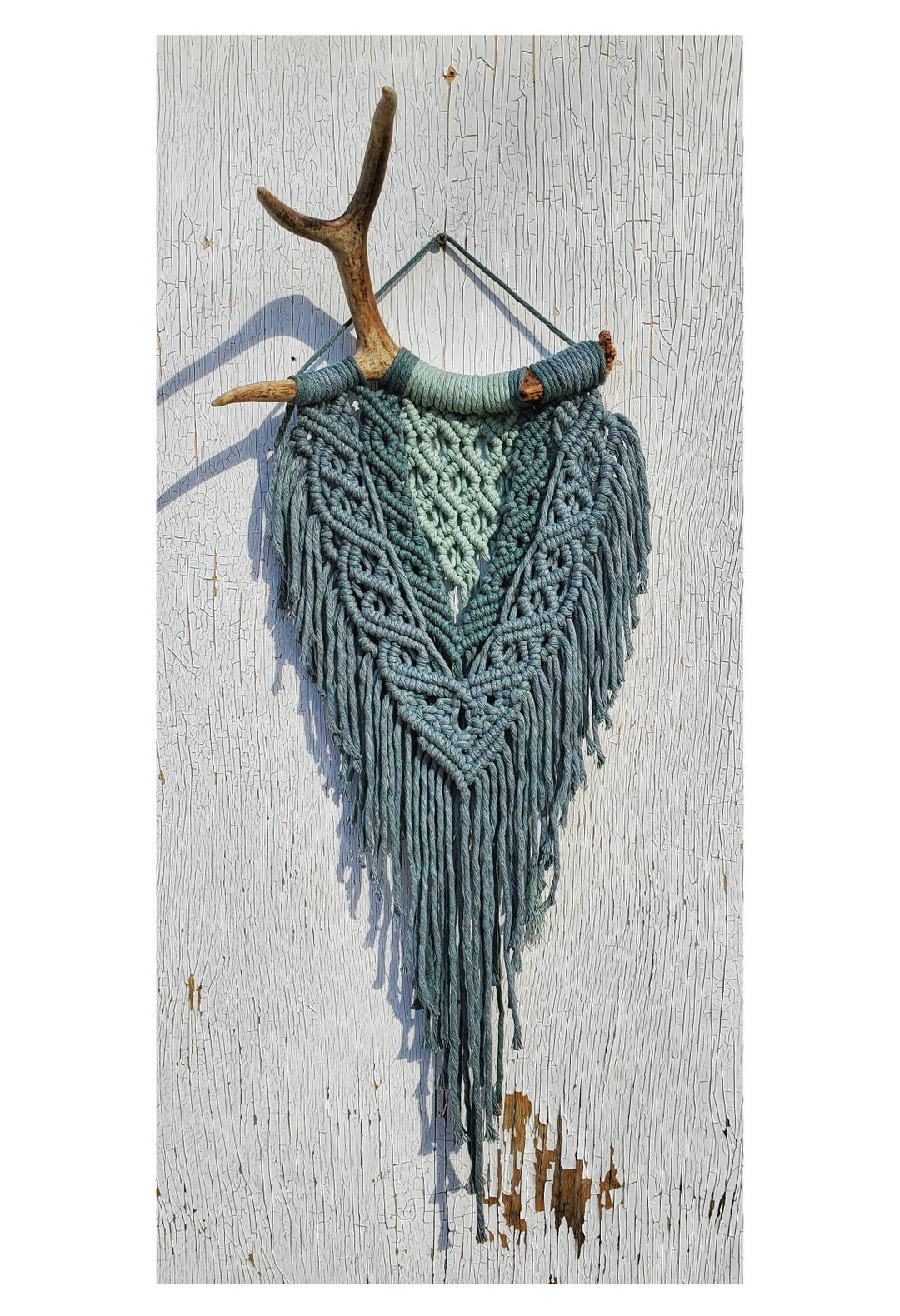 Naturally Shed Deer Antler Macrame Wall Hanging | Antler Wall Art ...